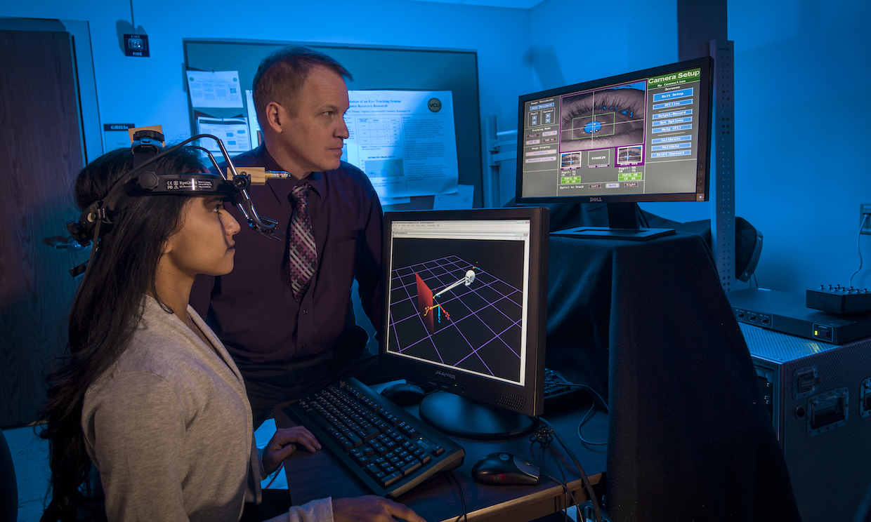 Director of Engineering and Biomechanics Lab named a fellow of the ...