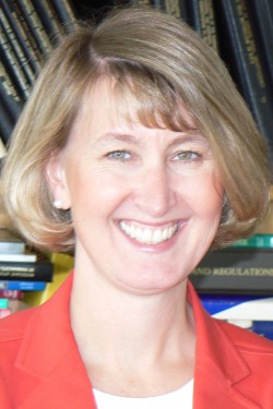 Goode, Mayer named Community Champions for APhA Foundation grants ...